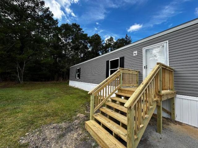 3 Br, 2 bath, Single Family 139 Hubert Blvd