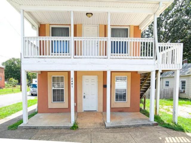 3 Br, 2 bath, Single Family 2401 Urban St