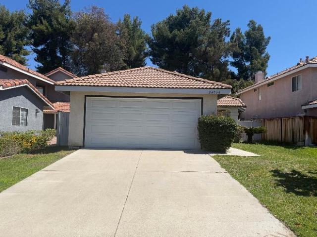3 Br, 2 bath, Single Family 24056 Golden Pheasant Ln