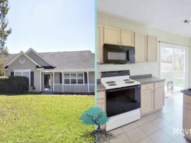 3 Br, 2 bath, Single Family 2406 Sapling Cir