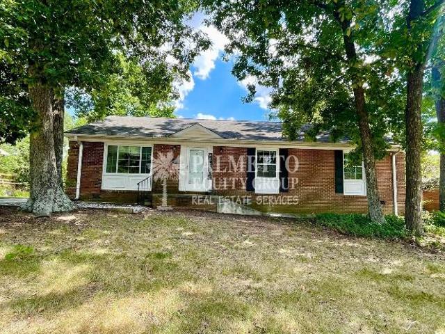 3 Br, 2 bath, Single Family 2409 W Cornwallis St