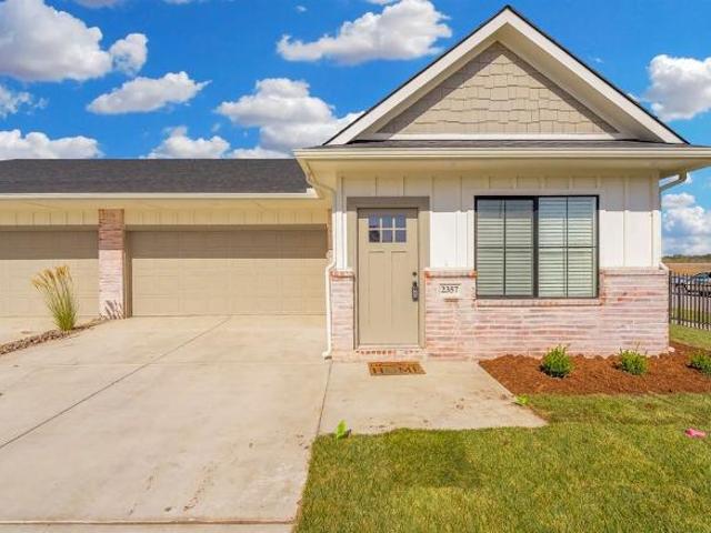 3 Br, 2 bath, Single Family 2412 W Elk Ridge Ave