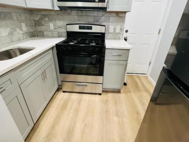 3 Br, 2 bath, Single Family 2413 N Bancroft Street