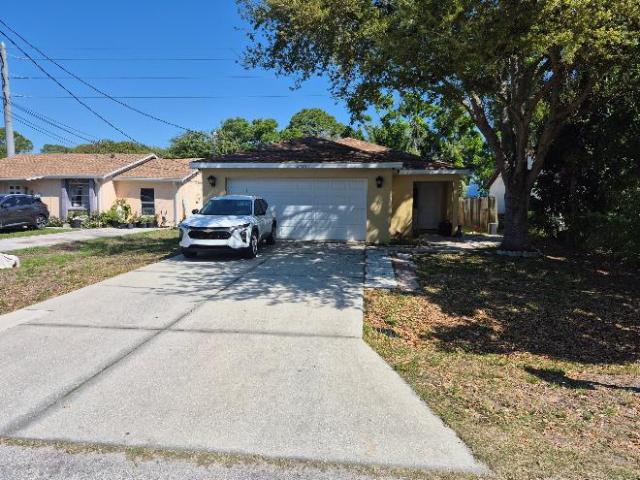 3 Br, 2 bath, Single Family 2425 22nd St