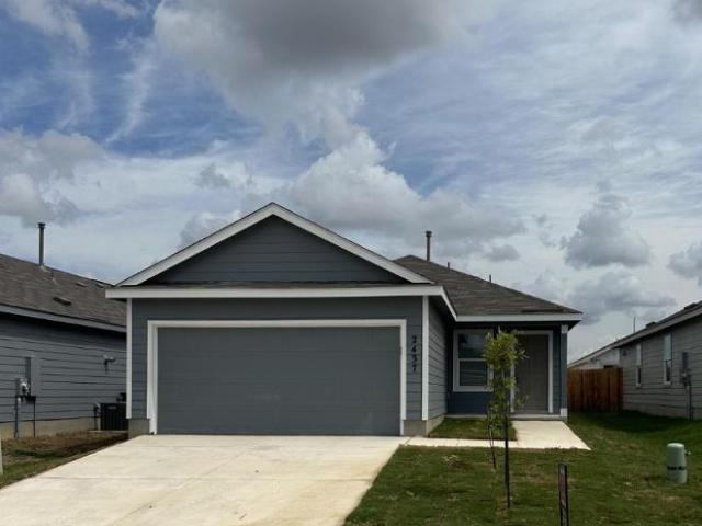 3 Br, 2 bath, Single Family 2437 Broken Arrow