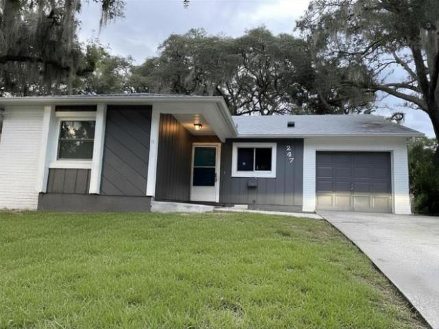 3 Br, 2 bath, Single Family 247 Grove St