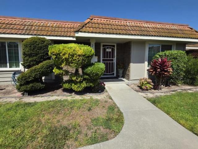 3 Br, 2 bath, Single Family 24785 Via San Marco