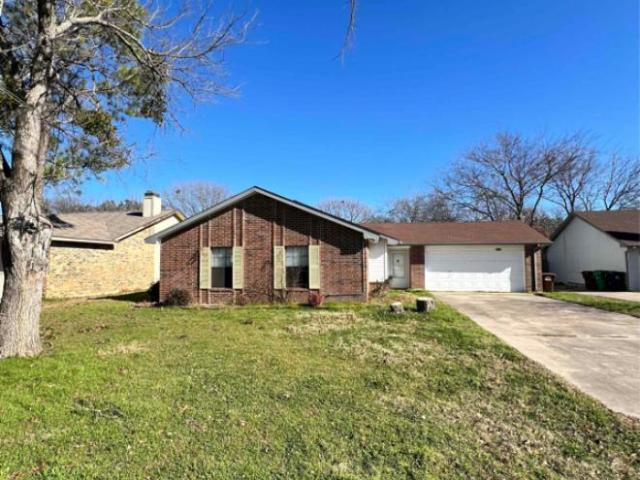 3 Br, 2 bath, Single Family 2504 Liberty Ln