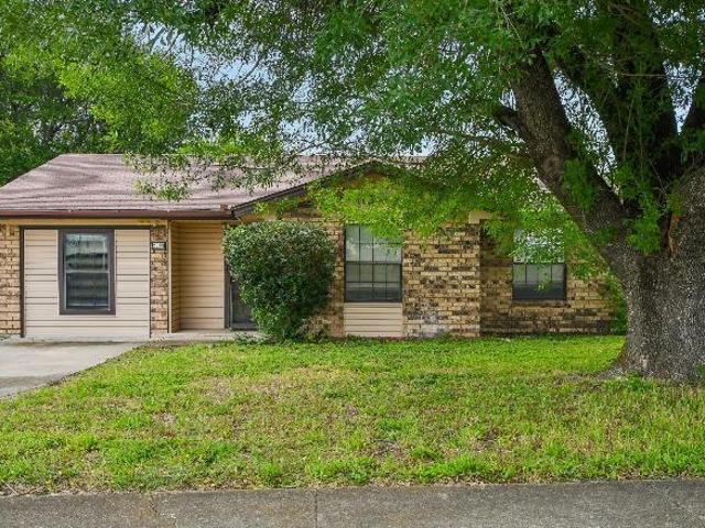 3 Br, 2 bath, Single Family 2508 N W S Young Drive