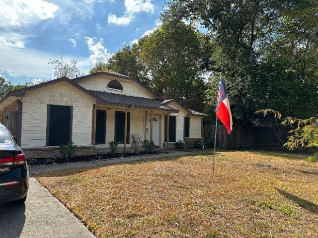 3 Br, 2 bath, Single Family 25119 Thrushwood Ln