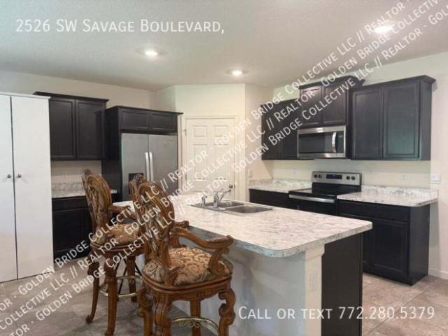 3 Br, 2 bath, Single Family 2526 SW Savage Boulevard