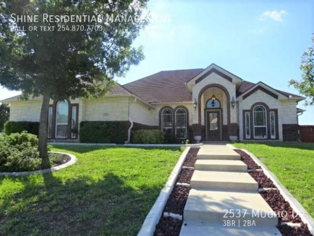 3 Br, 2 bath, Single Family 2537 Mugho Dr