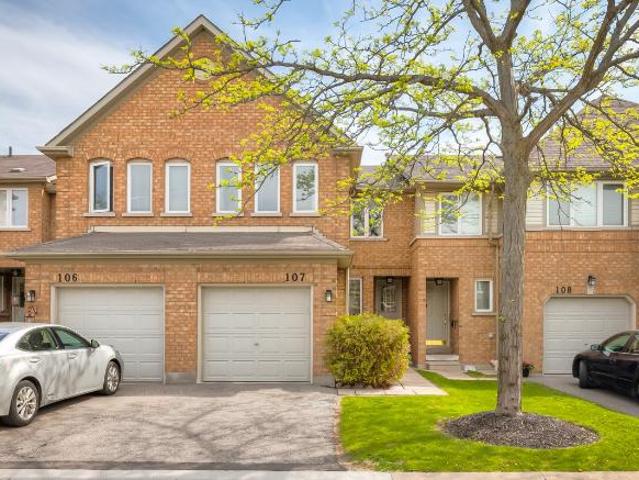 3 Br, 2 bath, Single Family 2555 Thomas Street