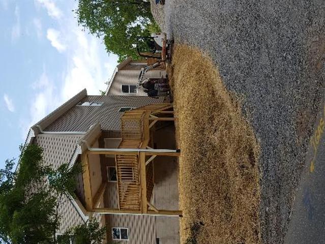 3 Br, 2 bath, Single Family 255 Hazel Mill Rd
