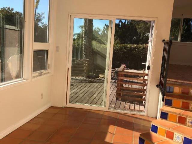 3 Br, 2 bath, Single Family 258 Mar Vista Dr