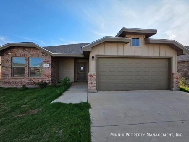 3 Br, 2 bath, Single Family 2602 S County Road 1103