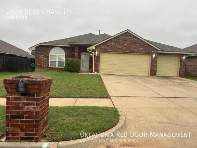 3 Br, 2 bath, Single Family 2609 Deer Chase Dr