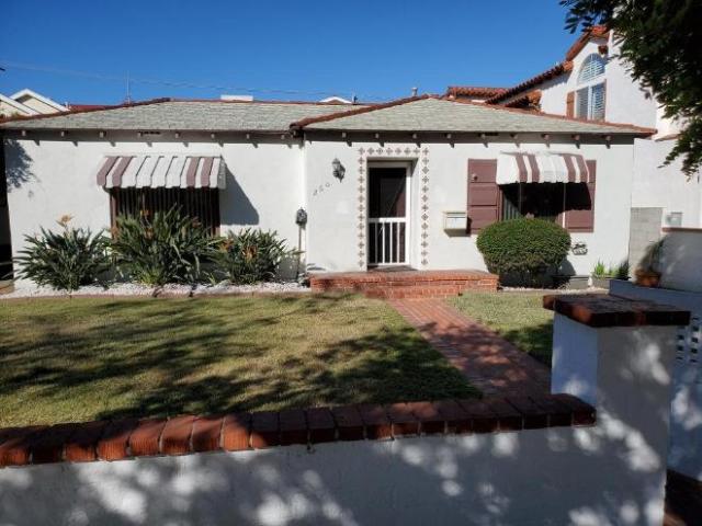 3 Br, 2 bath, Single Family 260 C Avenue