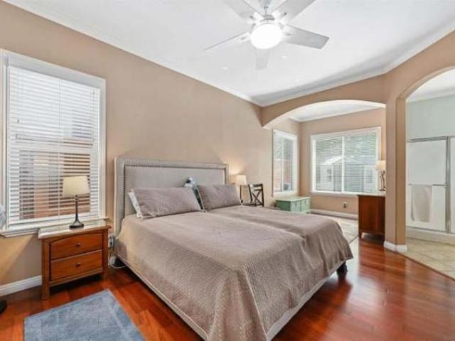 3 Br, 2 bath, Single Family 2610 Saddleback St