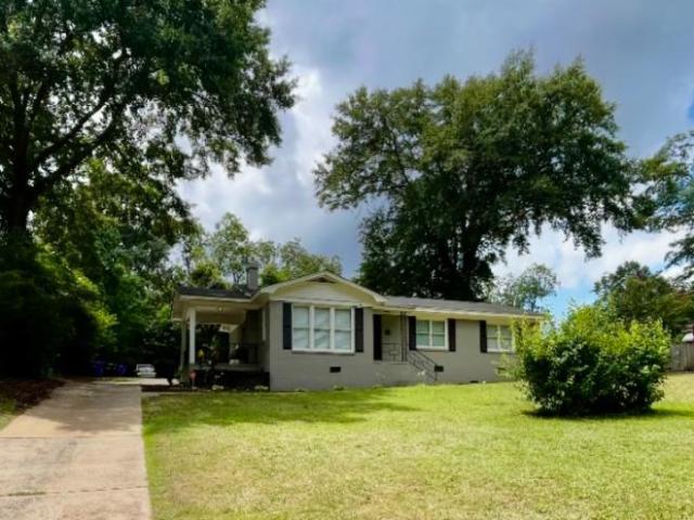 3 Br, 2 bath, Single Family 2612 52nd Street