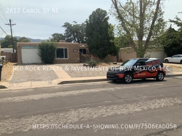 3 Br, 2 bath, Single Family 2612 Carol St NE