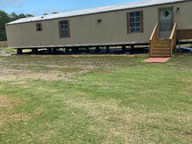 3 Br, 2 bath, Single Family 2612 New Hope Rd
