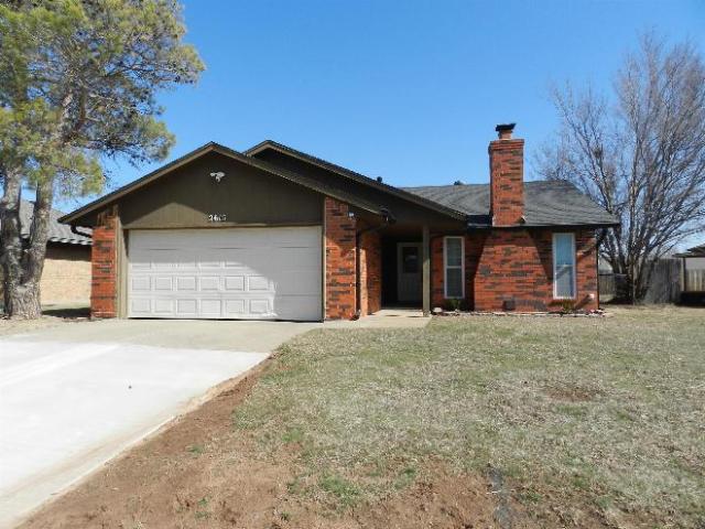 3 Br, 2 bath, Single Family 2615 Northwest Locksley Lane