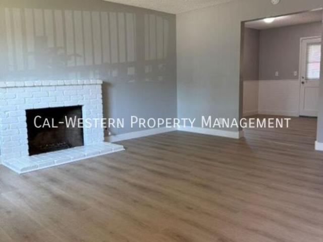 3 Br, 2 bath, Single Family 2615 Pendragon Lane
