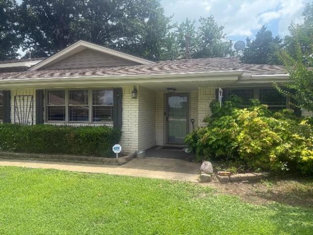 3 Br, 2 bath, Single Family 2667 Us Hwy