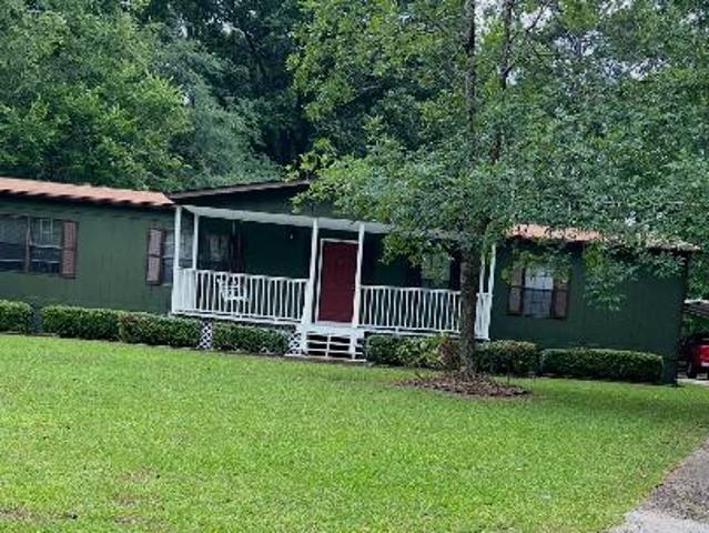 3 Br, 2 bath, Single Family 268 South Seymour Dr Nw
