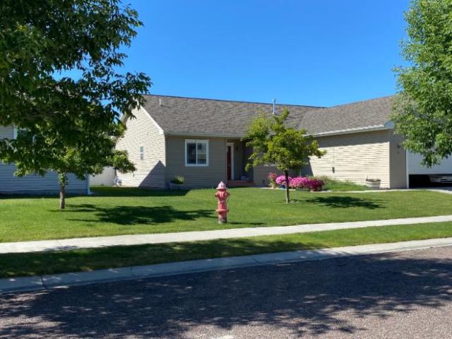 3 Br, 2 bath, Single Family 26 Carnegie Dr