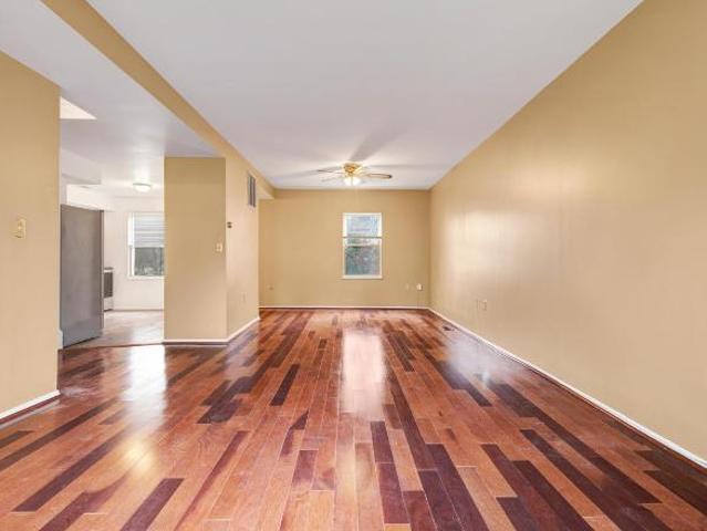 3 Br, 2 bath, Single Family 2705 24th St NE