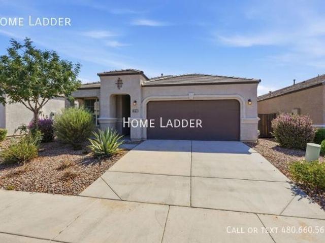 3 Br, 2 bath, Single Family 2713 N Camden Dr