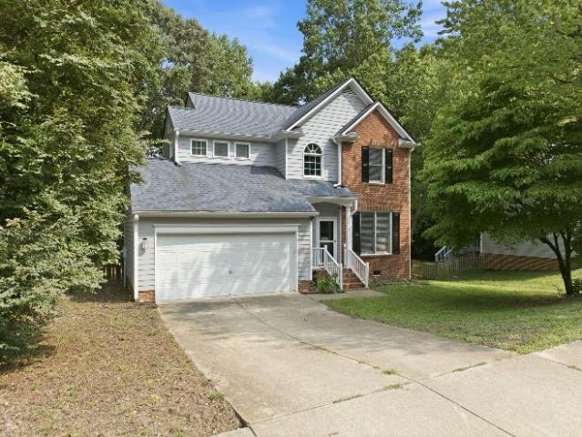 3 Br, 2 bath, Single Family 2716 Steeple Run Dr