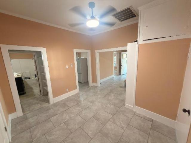 3 Br, 2 bath, Single Family 2719 NW 27th St
