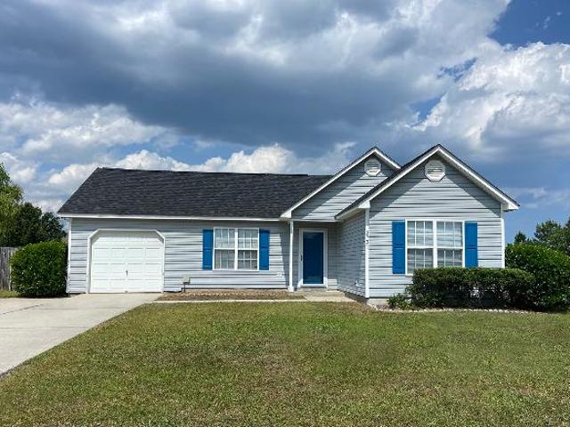 3 Br, 2 bath, Single Family 2721 Ashby Drive