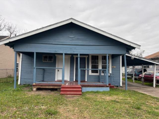3 Br, 2 bath, Single Family 2728 9th Street