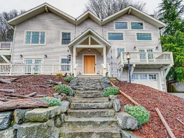 3 Br, 2 bath, Single Family 27555 Sandy Shores Dr SW