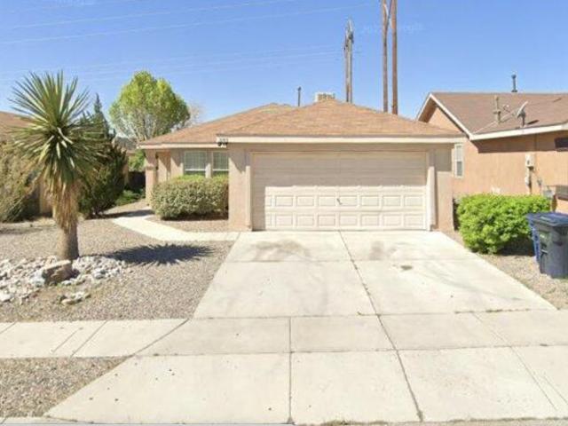 3 Br, 2 bath, Single Family 2763 Butch Cassidy Drive SW