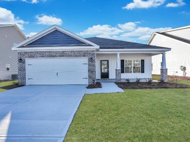 3 Br, 2 bath, Single Family 27 Sago Palm Way