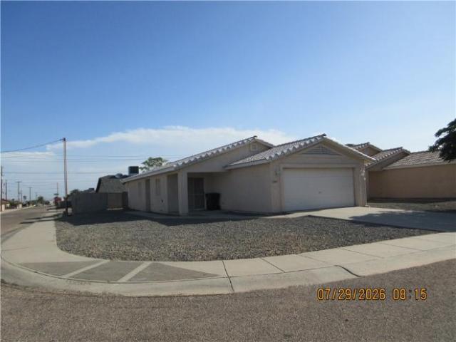 3 Br, 2 bath, Single Family 2803 Wallapai