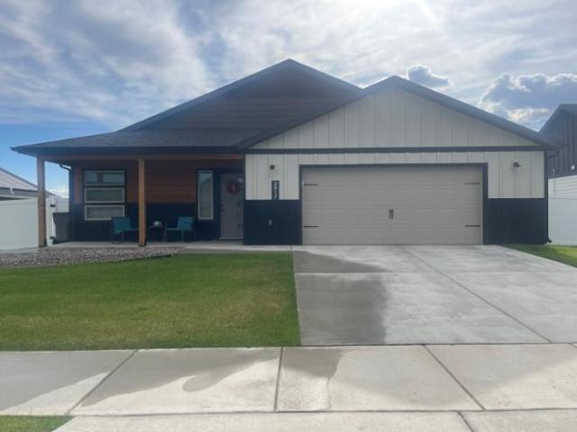 3 Br, 2 bath, Single Family 2817 Ashley Ave