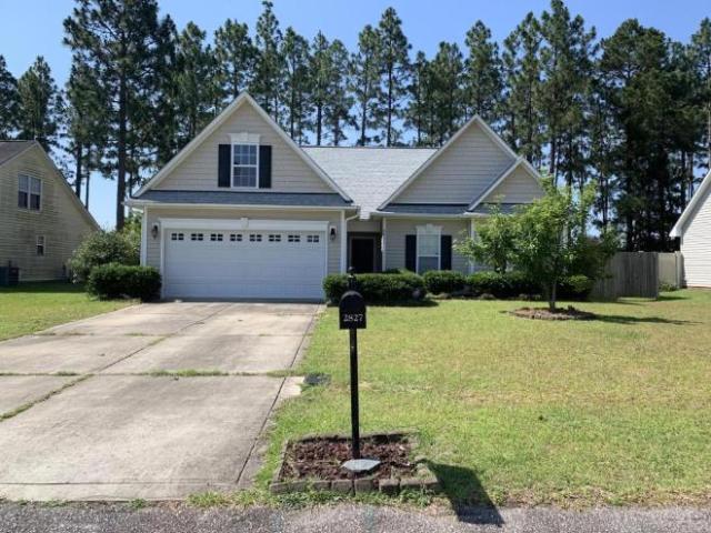 3 Br, 2 bath, Single Family 2827 Aristocrat Ln