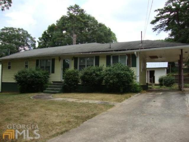 3 Br, 2 bath, Single Family 2829 Maple Road
