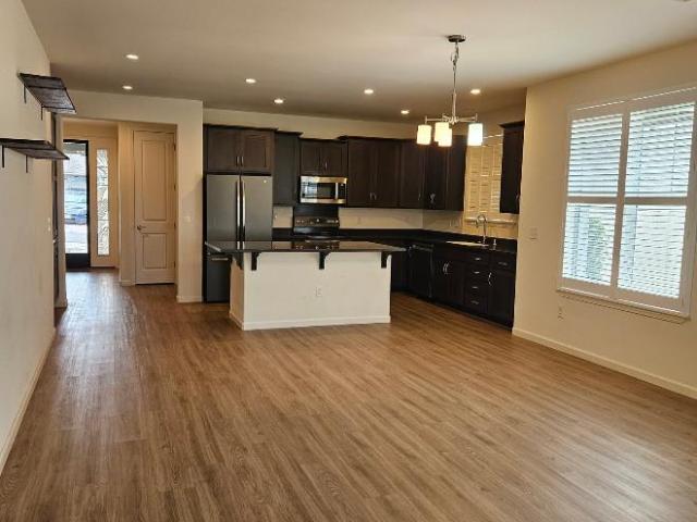 3 Br, 2 bath, Single Family 282 Puaehu Street