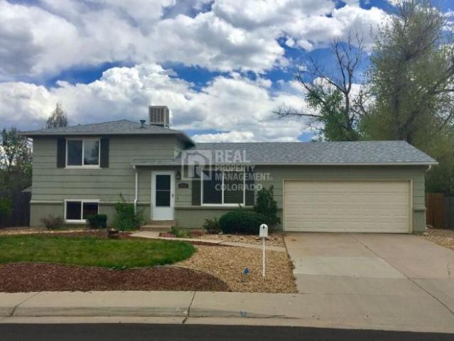 3 Br, 2 bath, Single Family 2892 S Idalia St