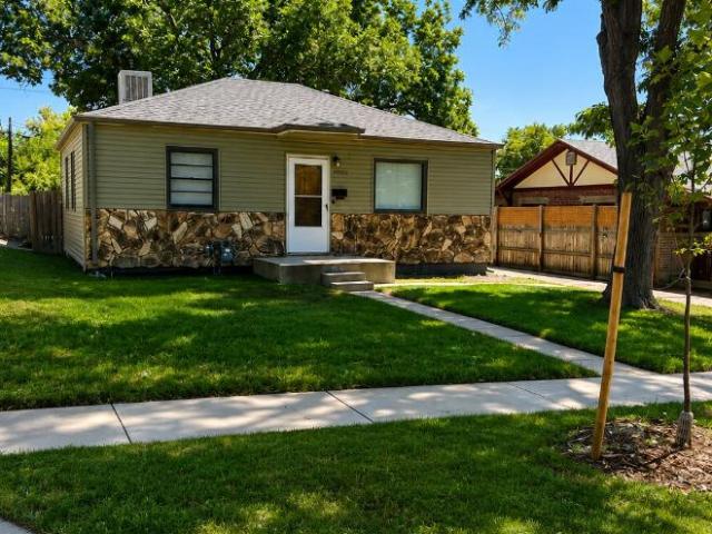 3 Br, 2 bath, Single Family 2906 Depew St