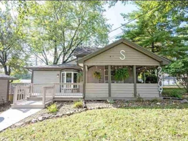 3 Br, 2 bath, Single Family 2909 Huntsville Rd