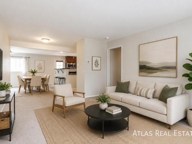 3 Br, 2 bath, Single Family 2920 S Glencoe Street