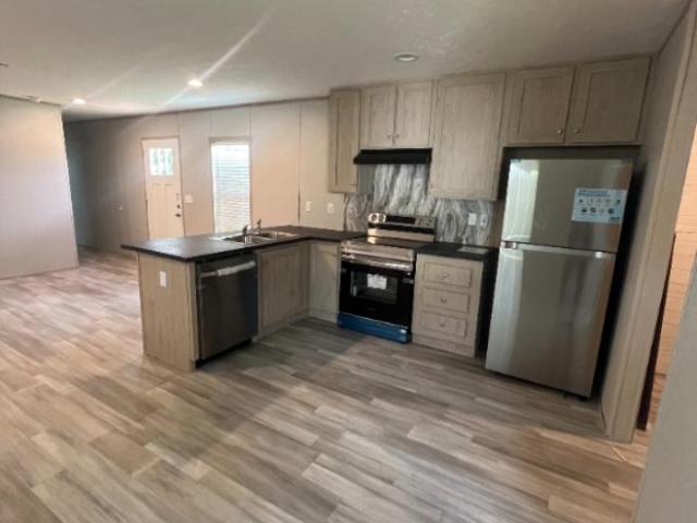3 Br, 2 bath, Single Family 2934 S 300 W